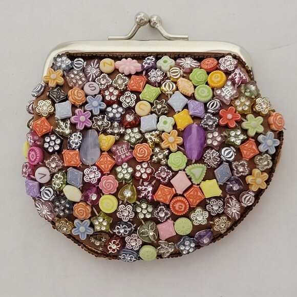 LaViola | Bags | Vintage Laviola Beaded Coin Purse Silver Color Handle ...